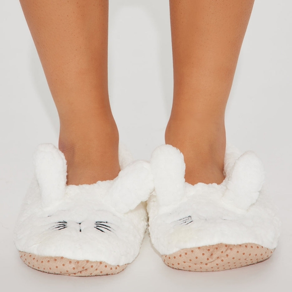 Olivia & Kate | Shoes | Fluffy Bunny Slippers Olivia And Kate Mommy And ...